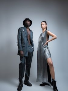 How to Pose for Pictures: Tips and Techniques to Look Good
